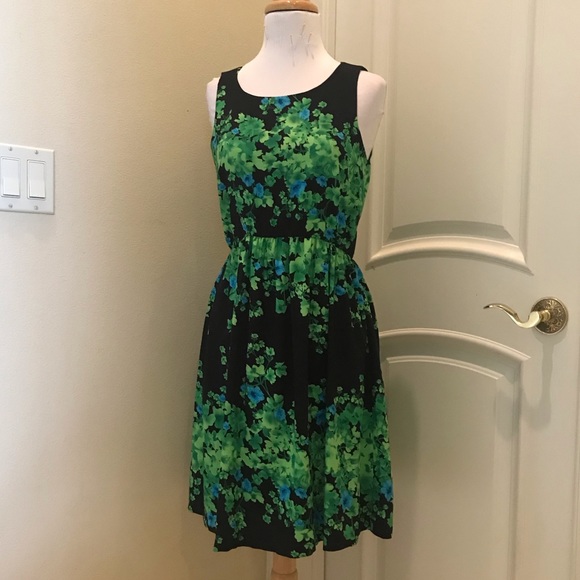 Beige by eci | Dresses | Nwt Beige By Eci Black Green Blue Floral Dress ...